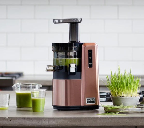 The 7 Best Juice Extractors (2025): Complete Guide